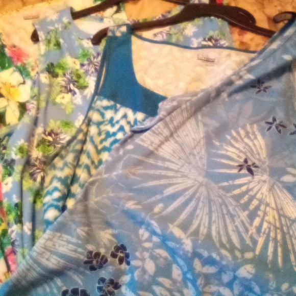 Basic Editions | Tops | 4 Floral Tanks Size Xxlnew | Poshmark